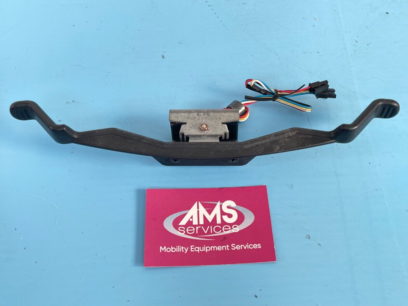 Pride Colt Pursuit 8mph Mobility Scooter Wig Wag & Throttle Pot - Parts ...